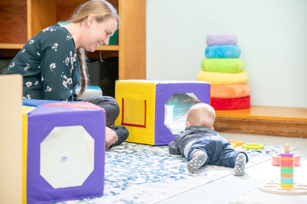 Infant Care Program in Great Falls | Village Green Day School